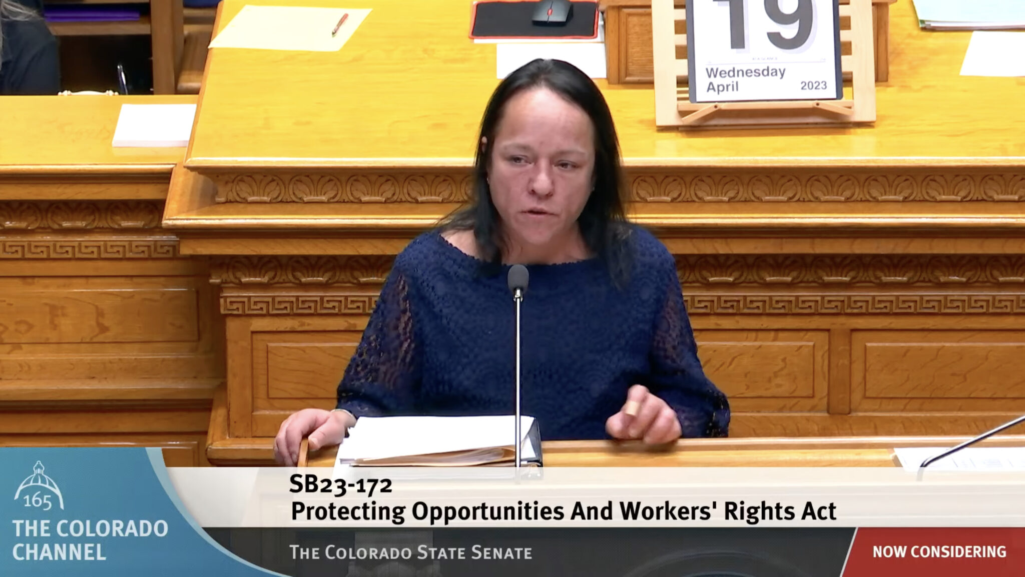 Senate majority leader resigning, setting off tussle to replace him ...