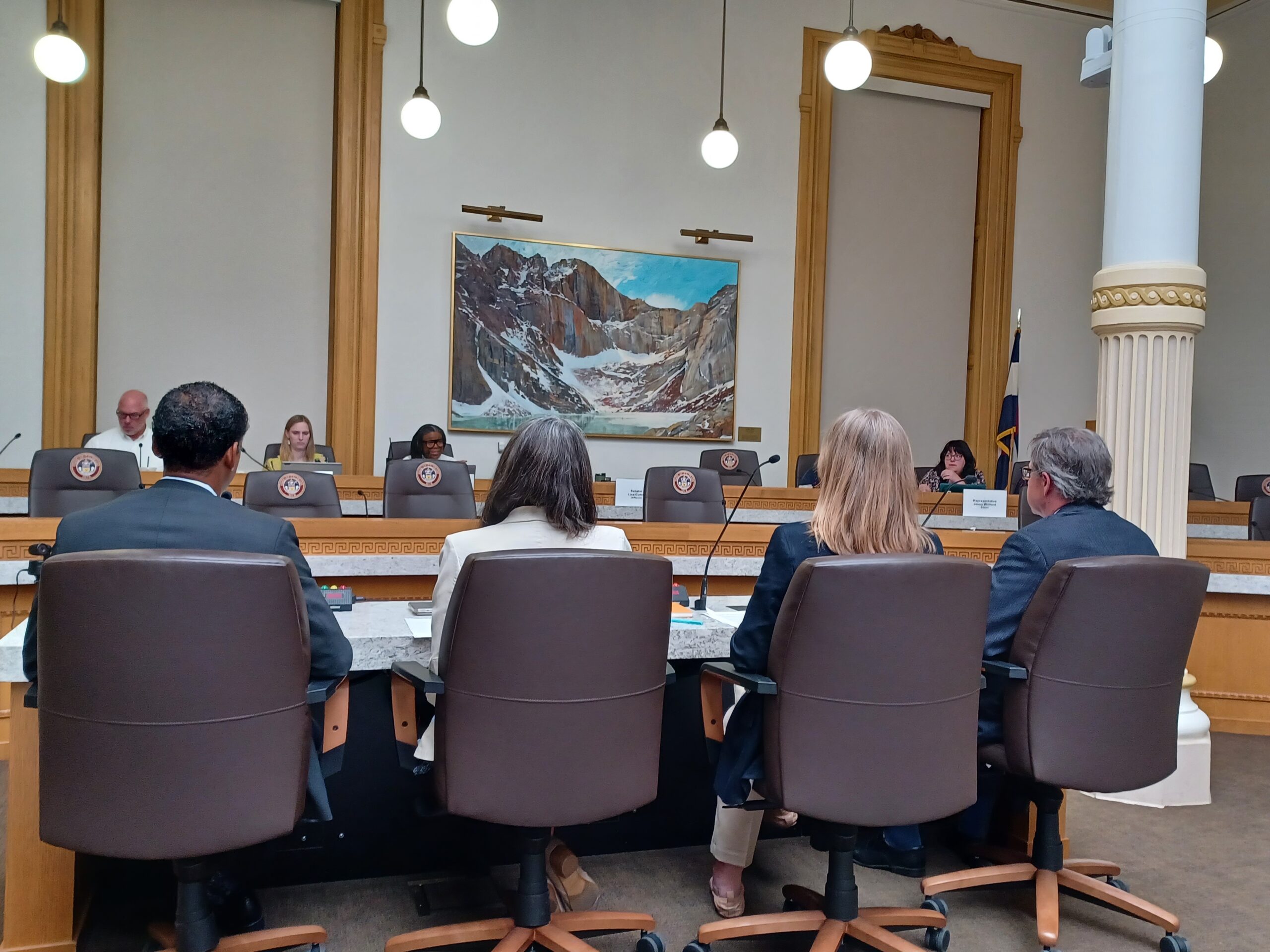 Ozone-air-quality committee begins discussing emissions-cutting ideas ...